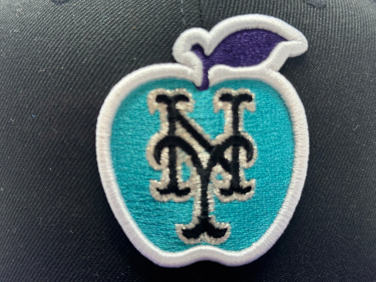 Black NY Mets 25th Anniversary Apple Logo Sneaker Matching Fitteds